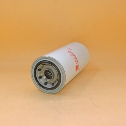 Oil Filter OEM Fleetguard LF691A Donaldson P554005 Baldwin B7299 ...